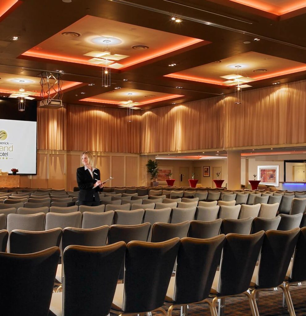 Large Conference Venue (Up To 600 Delegates)| Limerick Strand Hotel
