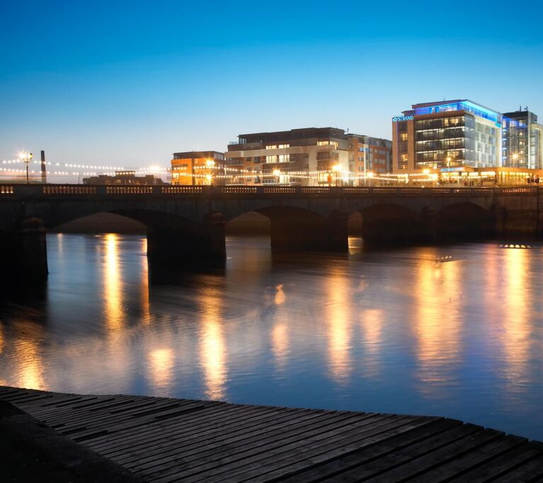 Hotels Near Shannon | Shannon To Limerick | Limerick Strand Hotel