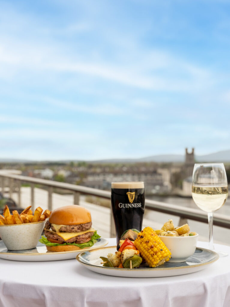 Party Venue Limerick | River Bar & Restaurant | Limerick Strand Hotel