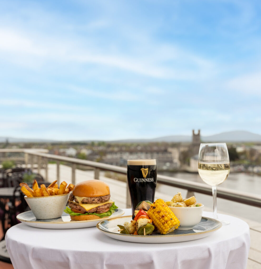 Party Venue Limerick | River Bar & Restaurant | Limerick Strand Hotel